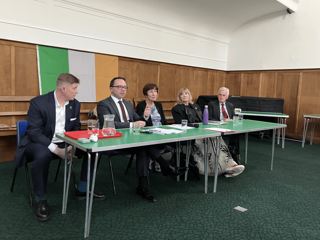 Breaking all trade union barriers in campaigning for Irish unity ...